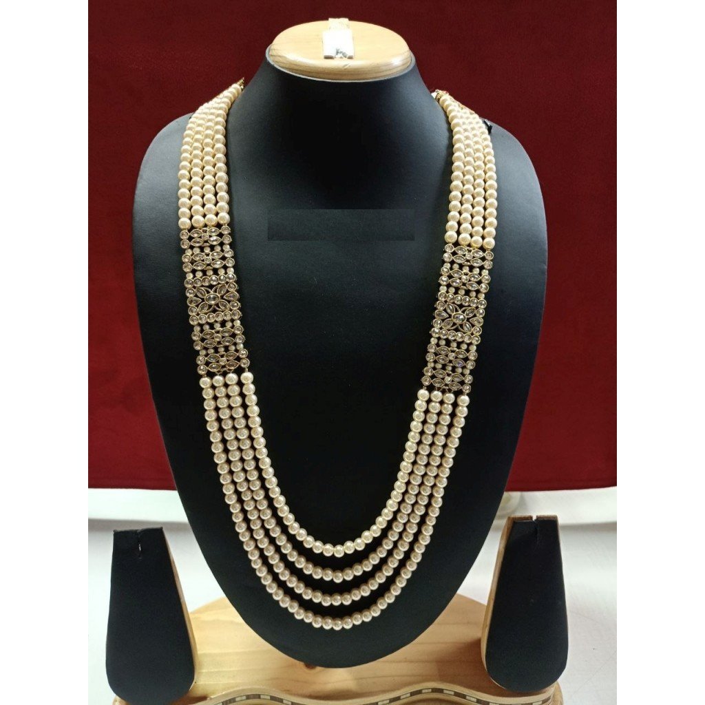 Dulha Mala Adorned With Crystal Ad Work