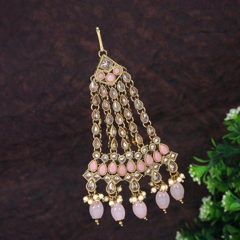Polki Pasa Adorned With Crystal Ad